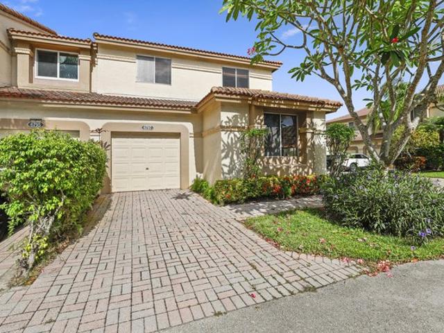 6797 Via Regina Unit 4, Boca Raton, FL 33433