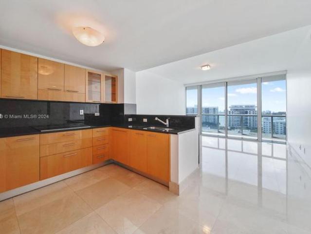 6799 Collins Ave #1101, Miami Beach, FL 33141