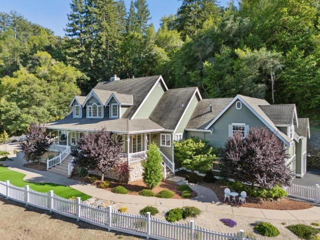 6790 Redwood Retreat Road