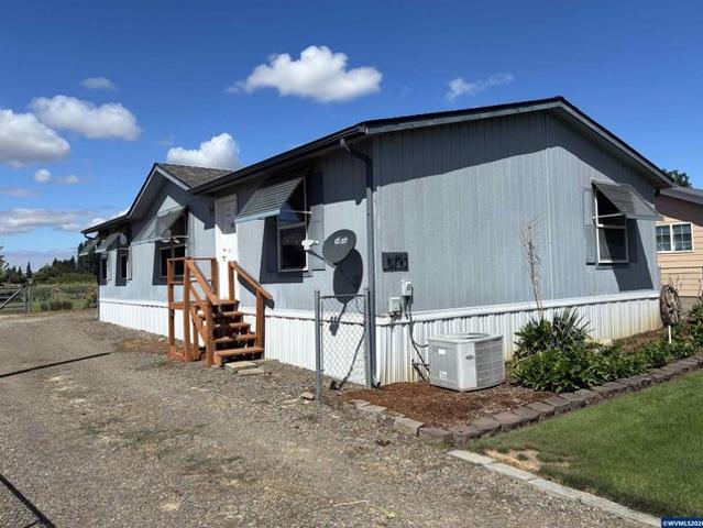 6793 Lakeside Dr NE, Salem, OR 97305