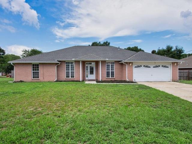 679 Brunson St, Crestview, FL 32536