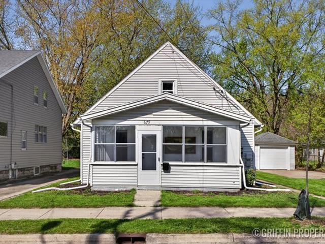 679 Garfield Ave NW, Grand Rapids, MI 49504