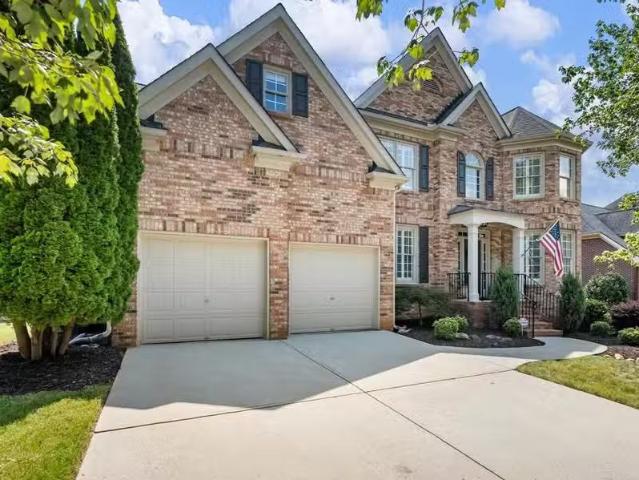 679 Grand Folia Ct, Sugar Hill, GA 30518 MLS 7439191