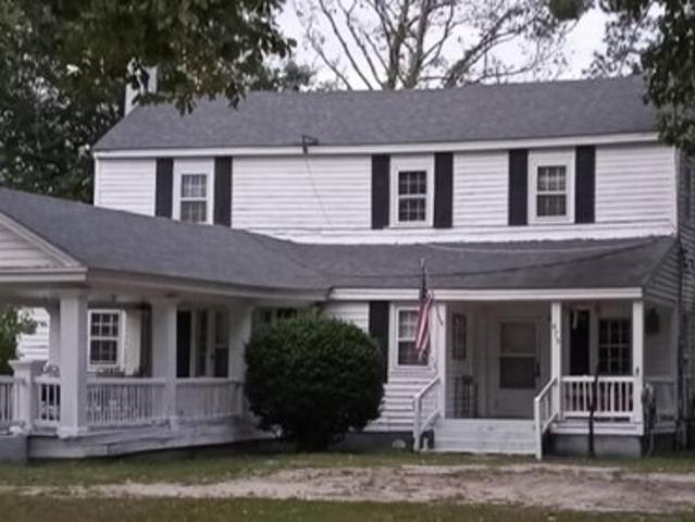 679 Mintz Rd, Roseboro, NC 28382