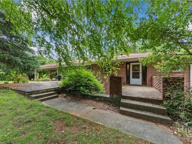 679 New Hope Rd, Lawrenceville, GA 30046