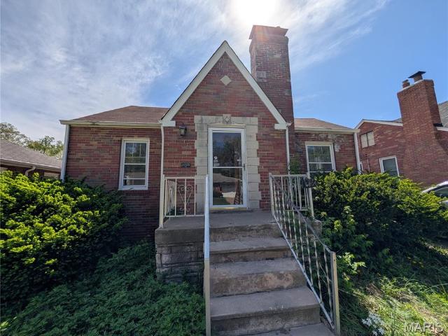 6804 Murray Ave, St. Louis, MO 63121 | MLS #26025