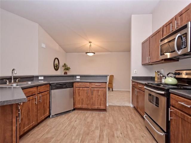 6804 N Capital of Texas Hwy Highway # 326