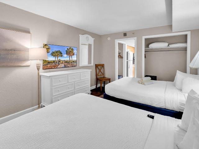 6804 N Ocean Blvd. 1427