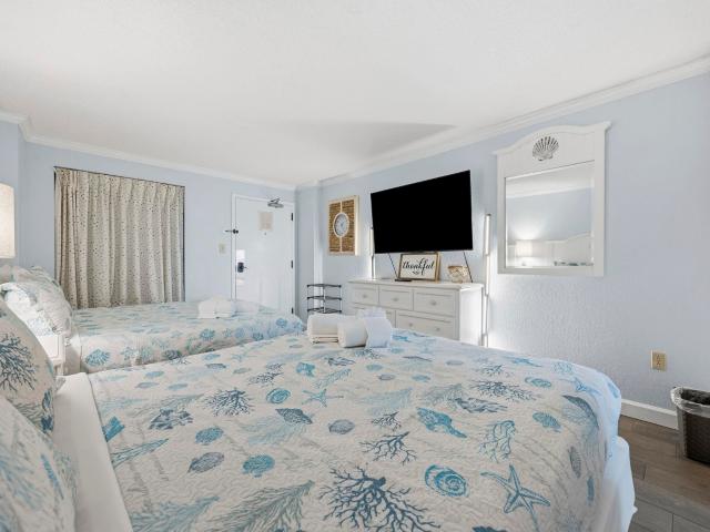 6804 N Ocean Blvd. N