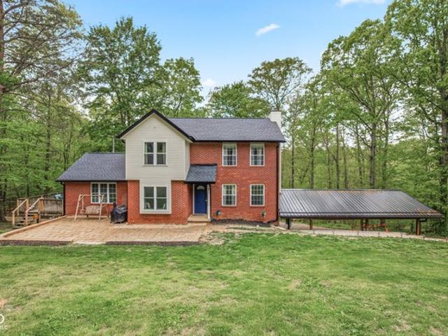 6804 Erika Ln, Nashville, IN 47448