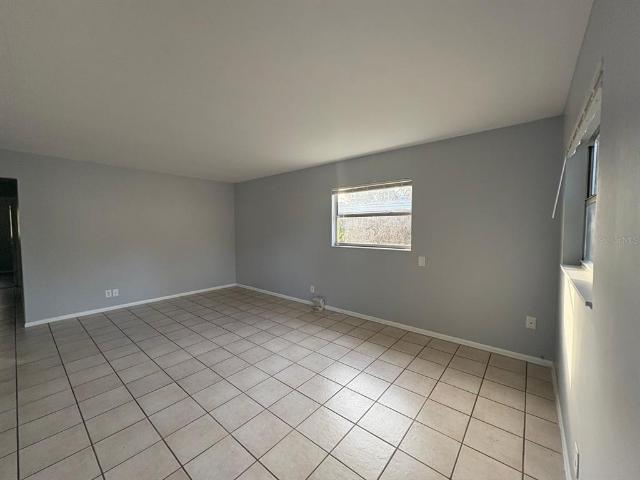 6804 S Wall St, Tampa, FL 33616 | MLS #TB8486 | Compass