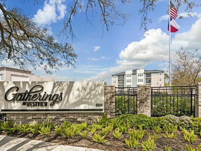 6804 Westview Dr Apt 2307, Houston, TX 77055