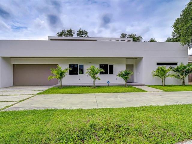 6805 New York Dr, Tampa, FL 33619