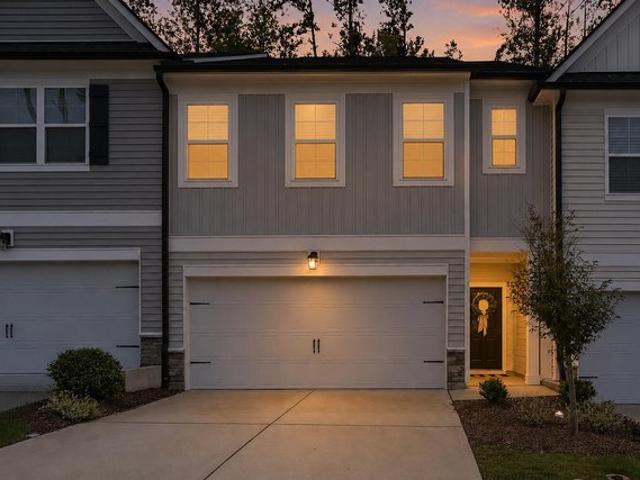 6805 Doddridge Ln, Cary, NC 27519