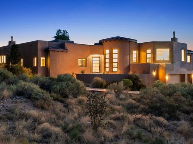 6805 Pino Arroyo Ct NE, Albuquerque, NM 87111