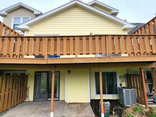 6805 Summerset Ct, Lincoln, NE 68516