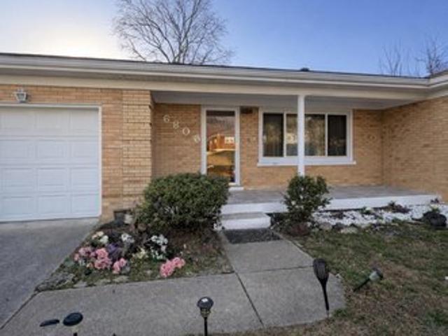 6806 Mariposa Dr, Louisville, KY 40214