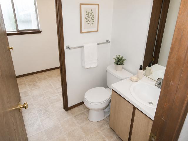 6806 N Hamilton St 3 Bedroom Apartment for Rent at 6806 N Hamilton St, Spokane, WA 99208 Nevada Lidgerwood
