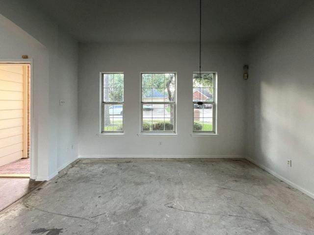 6806 Adella Court