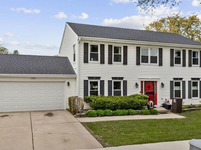 6806 Prairieview Ave, Woodridge, IL 60517