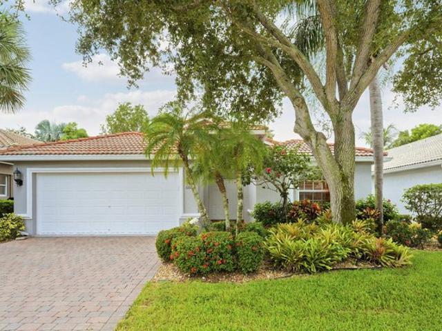 6806 Rienzo St, Lake Worth, FL 33467