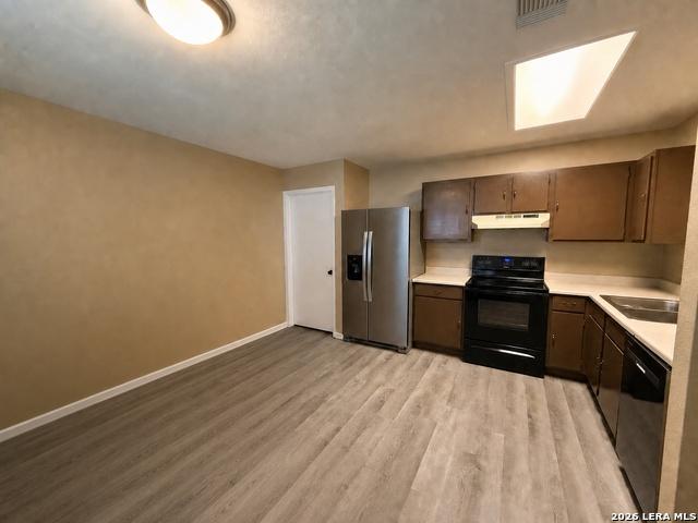 6807 Misty Field Dr