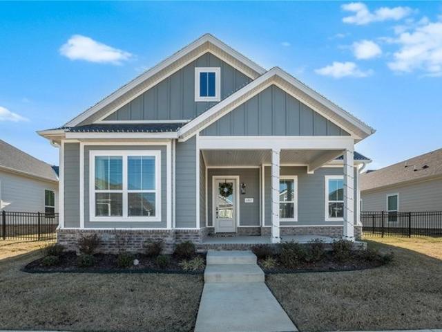 6807 Autumn Ave, Springdale, AR 72762