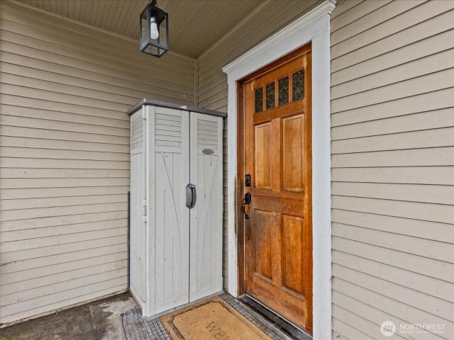 6807 Commercial Ave, Everett, WA 98203 | MLS #2500 | Compass