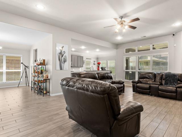 6807 Little Cypress Creek Trail