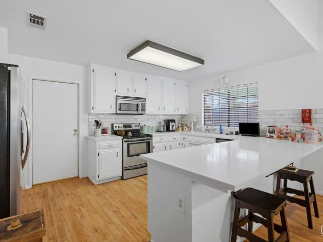 6808 Autumn Ridge Drive