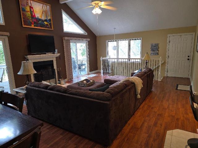 6808 Panorama Drive