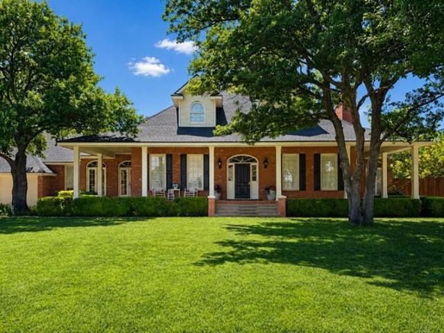 6808 Saratoga Ave, Lubbock, TX 79424