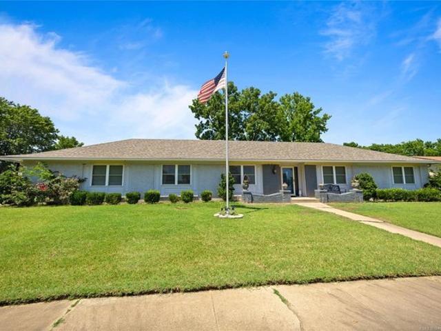 6809 E 74th St, Tulsa, OK 74133