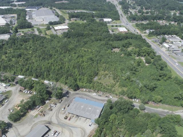 6800 Macon Road