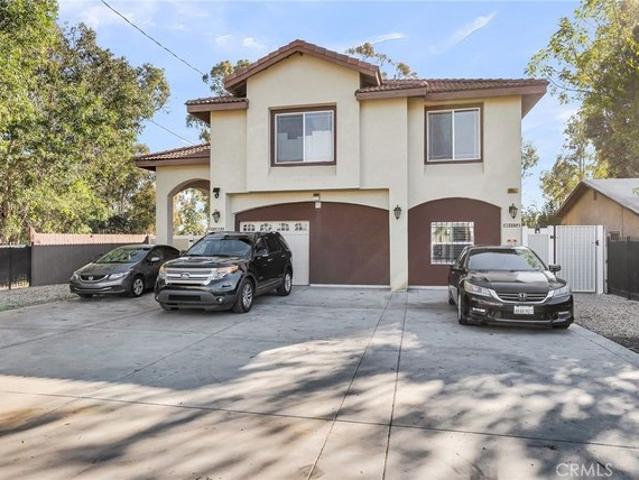 6800 Arlington Ave, Riverside, CA 92504