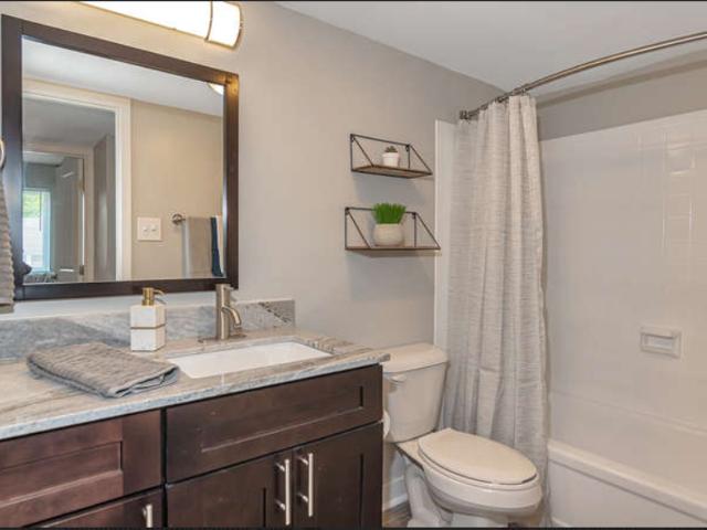 6800 Brendan Way W. Drive 2 Bedroom Apartment for Rent at 6800 Brendon Way Dr, Indianapolis, IN 46226 Brendonwood