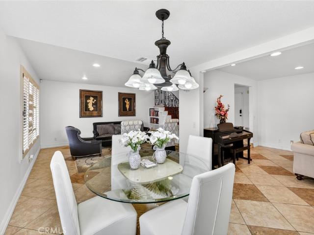 6800 Cedarbark Court