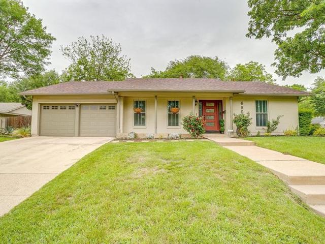 6800 Chickering Rd, Fort Worth, TX 76116