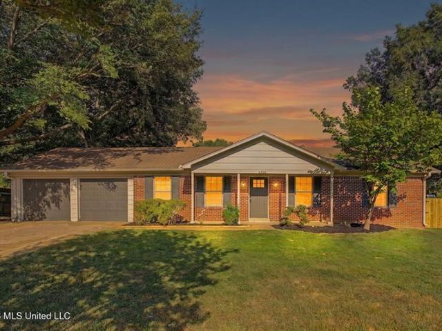 6800 Countrywood Rd, Horn Lake, MS 38637