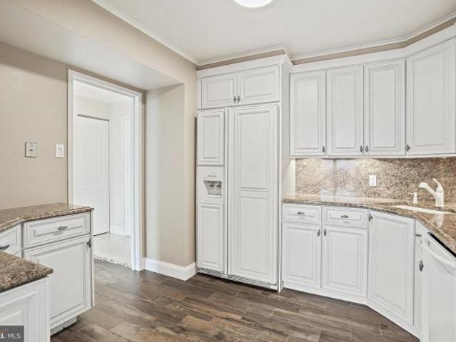 6800 Fleetwood Rd #1201 PH1, McLean, VA 22101