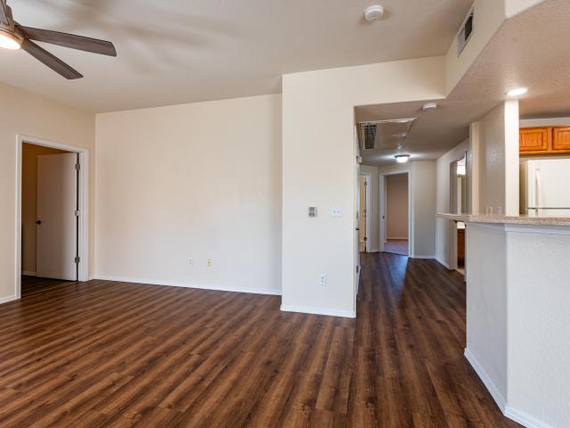 6800 Vista Del Norte Drive NE #723