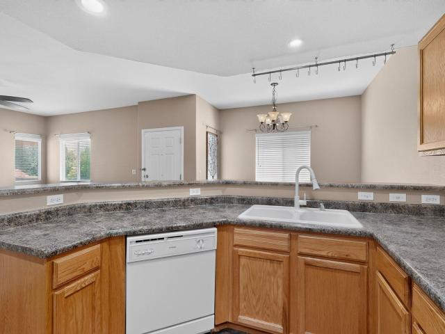 6800 Vista Del Norte Drive NE # 21