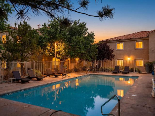 6800 Vista Del Norte Road NE # 2515