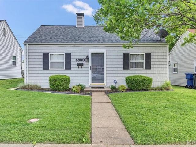 6800 Wanda Ave, Saint Louis, MO 63116