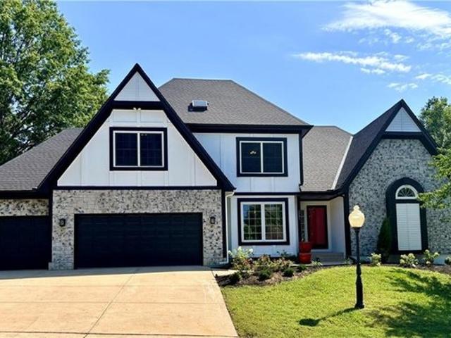 6801 N Quincy Cir, Kansas City, MO 64119