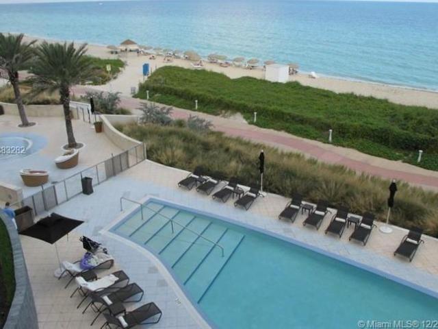 6801 Collins Ave #309 Miami Beach, FL 33141