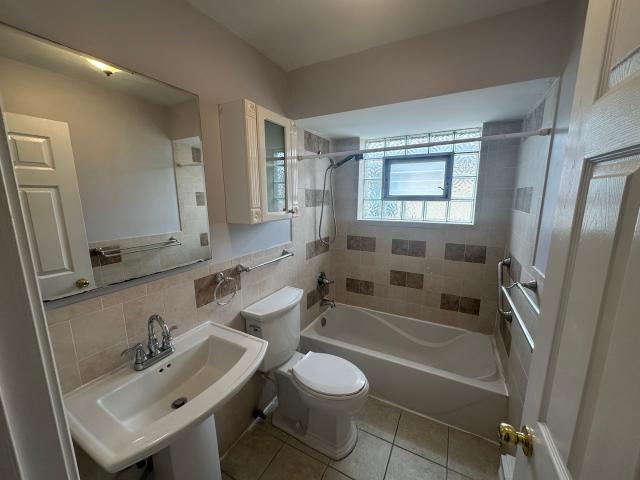 6801 W Montrose Avenue # 2N