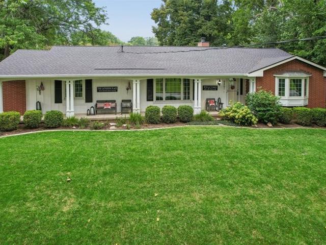 6801 Washington Ave, Windsor Heights, IA 50324