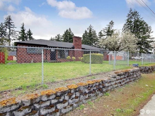 6801 6 Steilacoom Boulevard SW