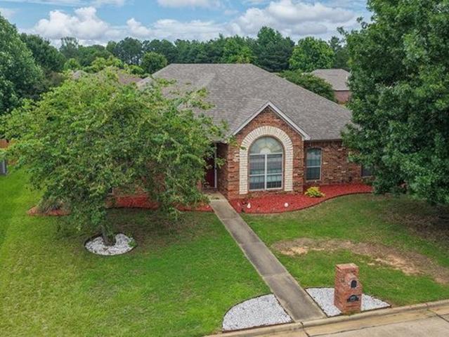 6802 Cameron Ln, Texarkana, TX 75503